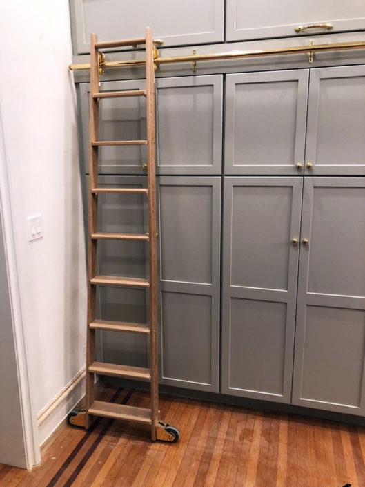 White Oak Library Ladder with Polished Brass Plating - Alaco Ladder